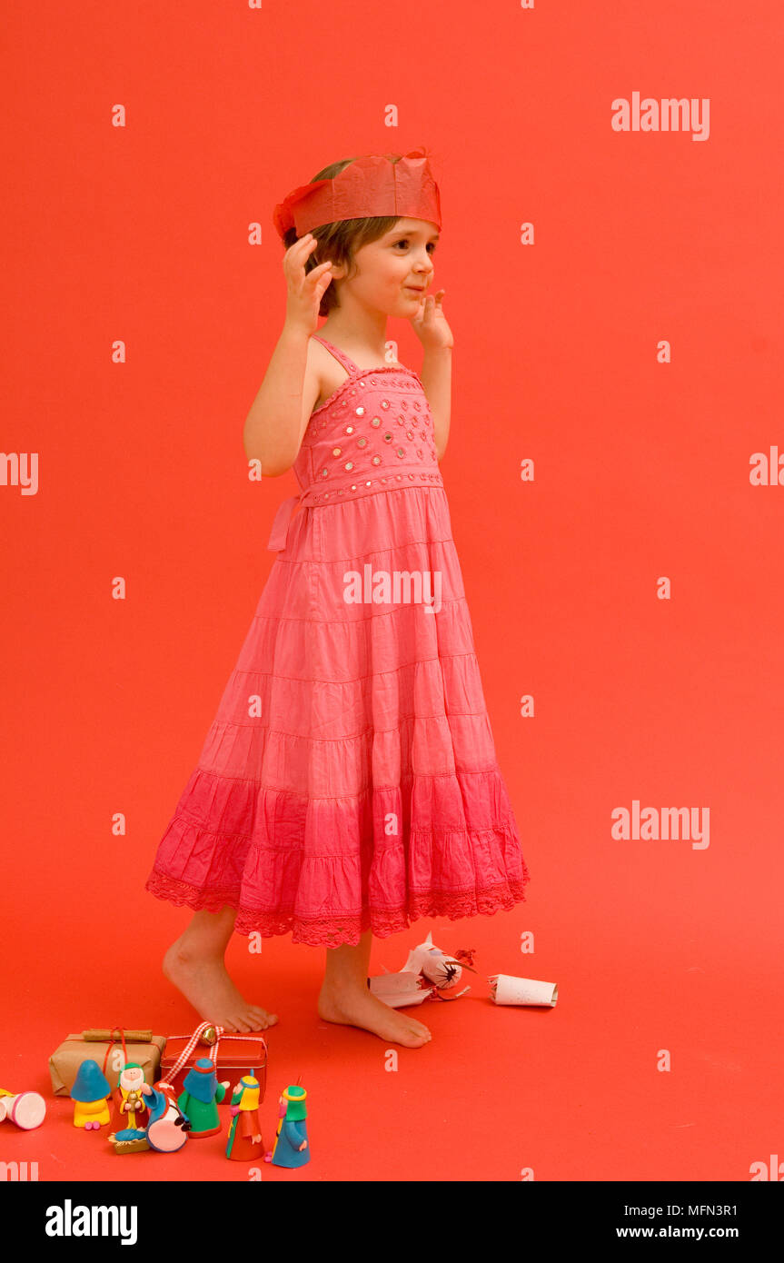 Side profile of a girl dancing Ref: Compulsory Credit Stock Photo - Alamy