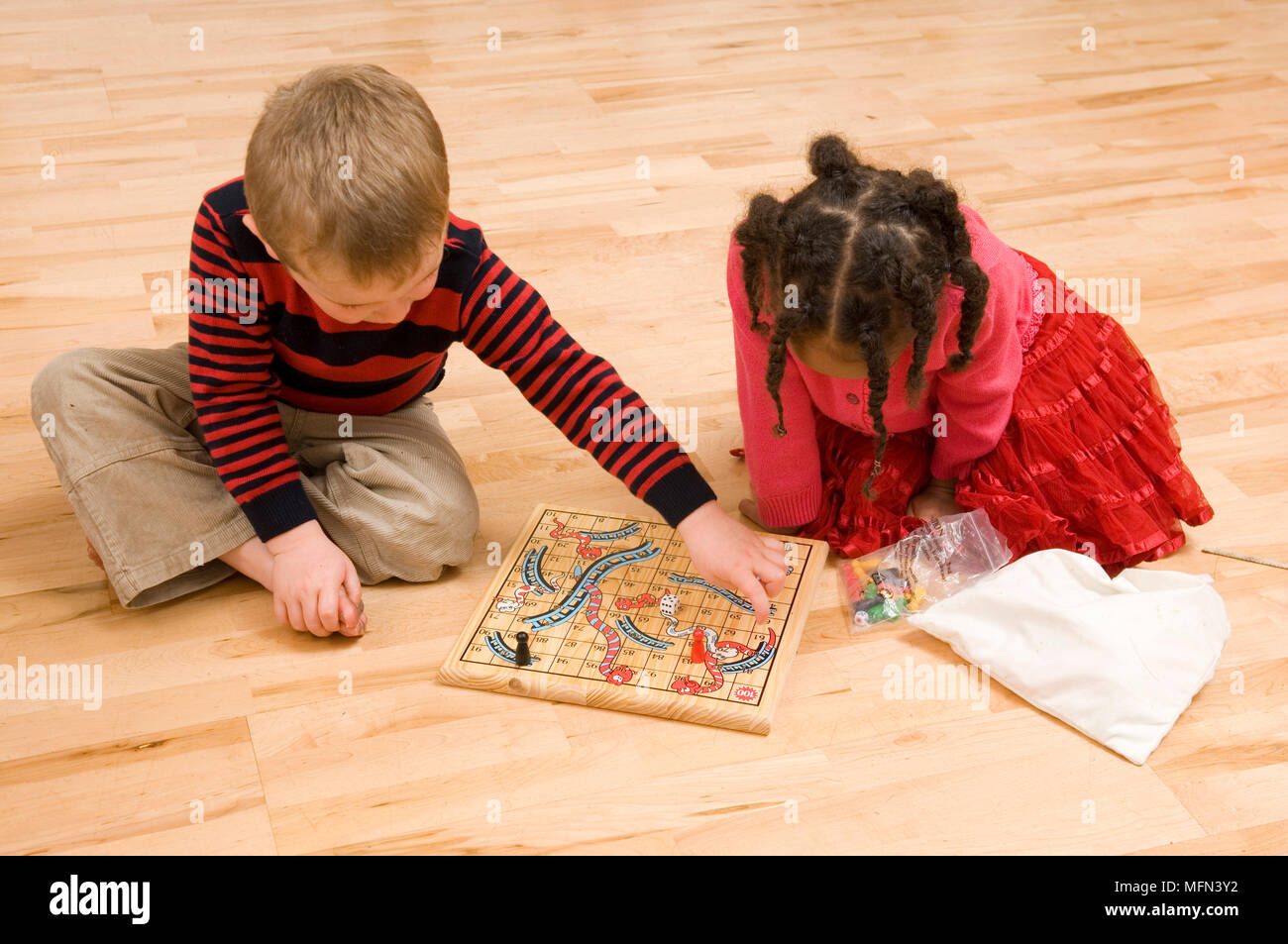 Snakes Ladders Games Stock Photos & Snakes Ladders Games Stock Images ...