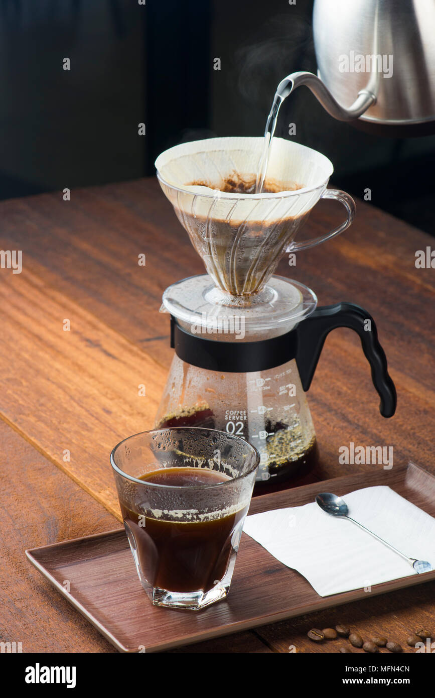 Coffee drip process hi-res stock photography and images - Alamy