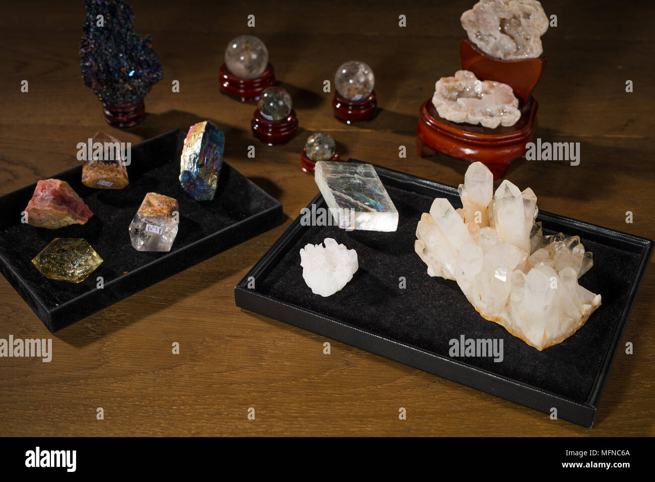Crystal stones on table hi-res stock photography and images - Alamy