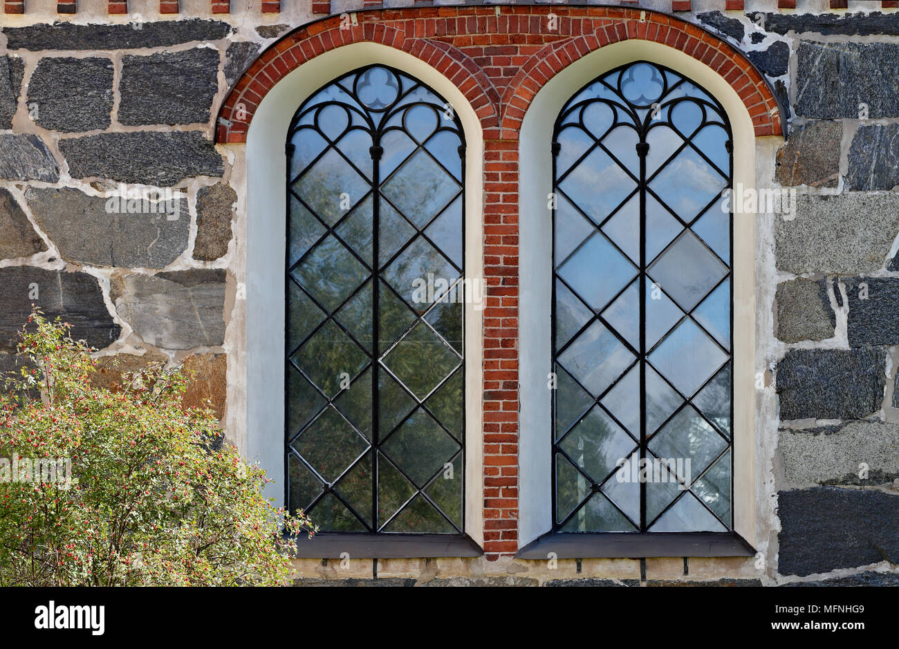Big windows hi-res stock photography and images - Alamy