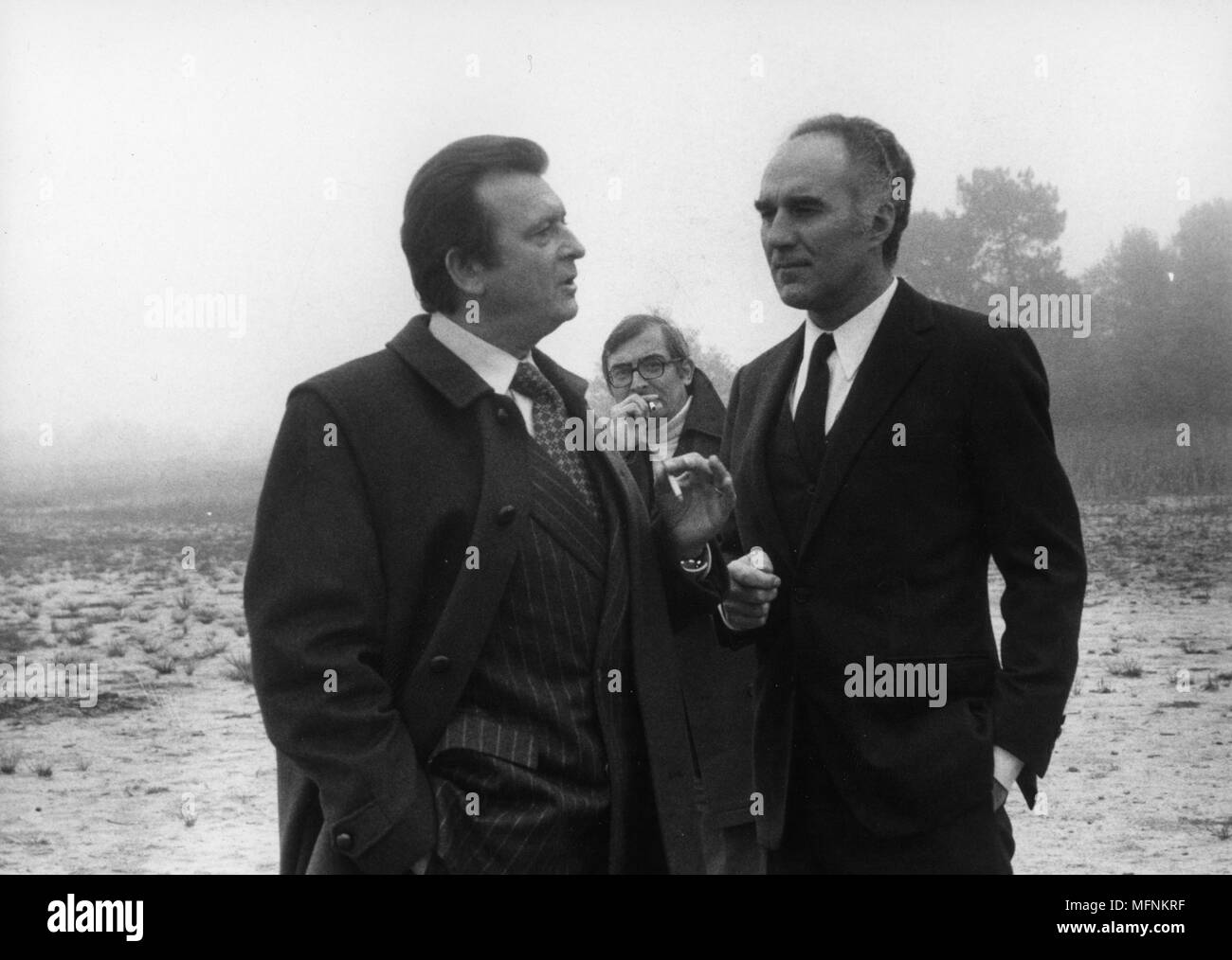 Les Noces rouges France Director : Claude Chabrol Claude Piéplu, Claude ...