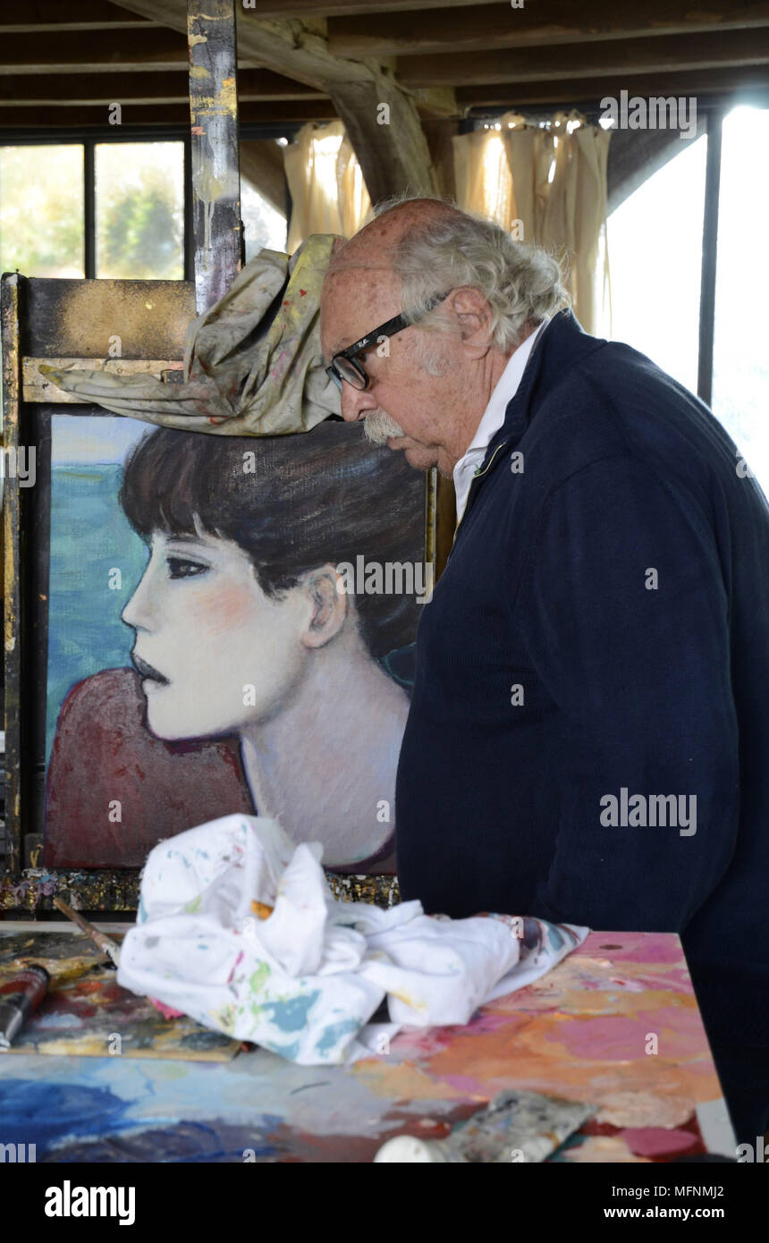 Bienvenue parmi nous Welcome Aboard France Director : Jean Becker Jean ...