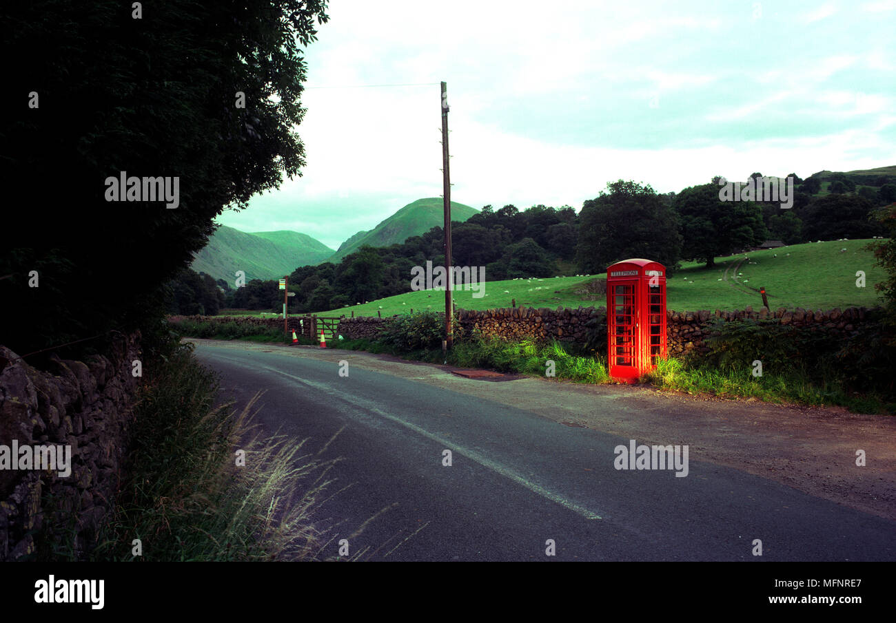 Telephone booth on the roadside Ref: CRB452 10011 004 Compulsory Credit ...