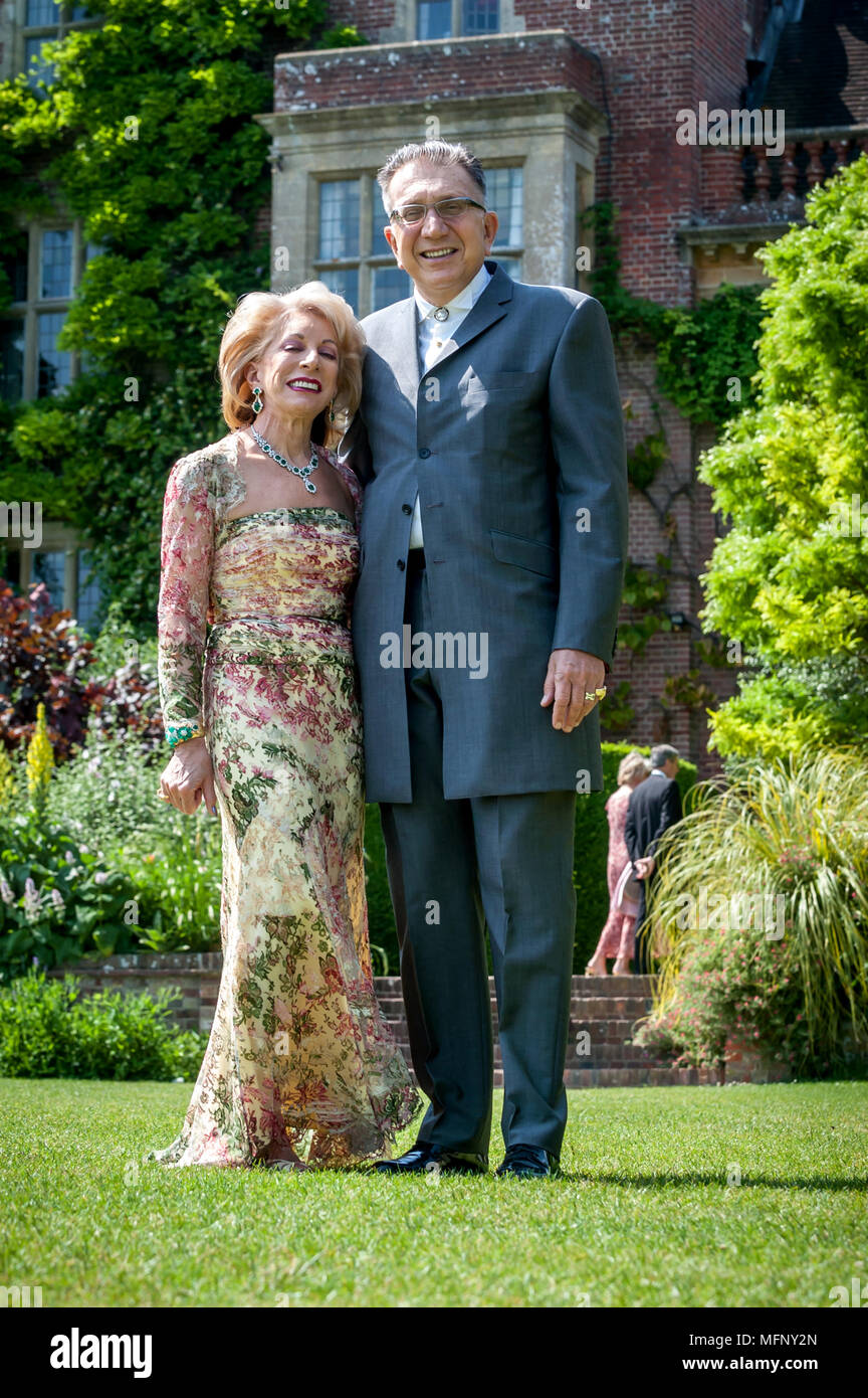 Philanthropists Diane and Michael Bienes in the Old Green Room at ...