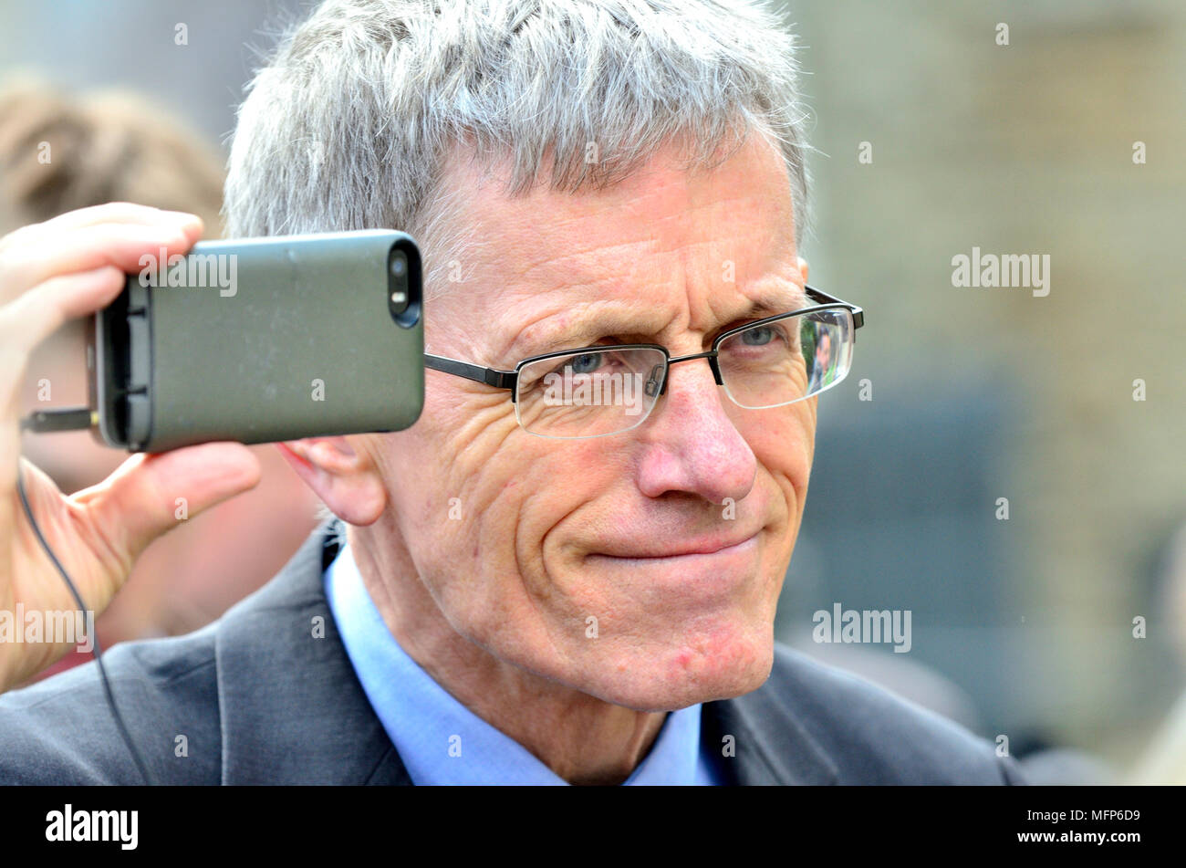 Simon calder hi-res stock photography and images - Alamy