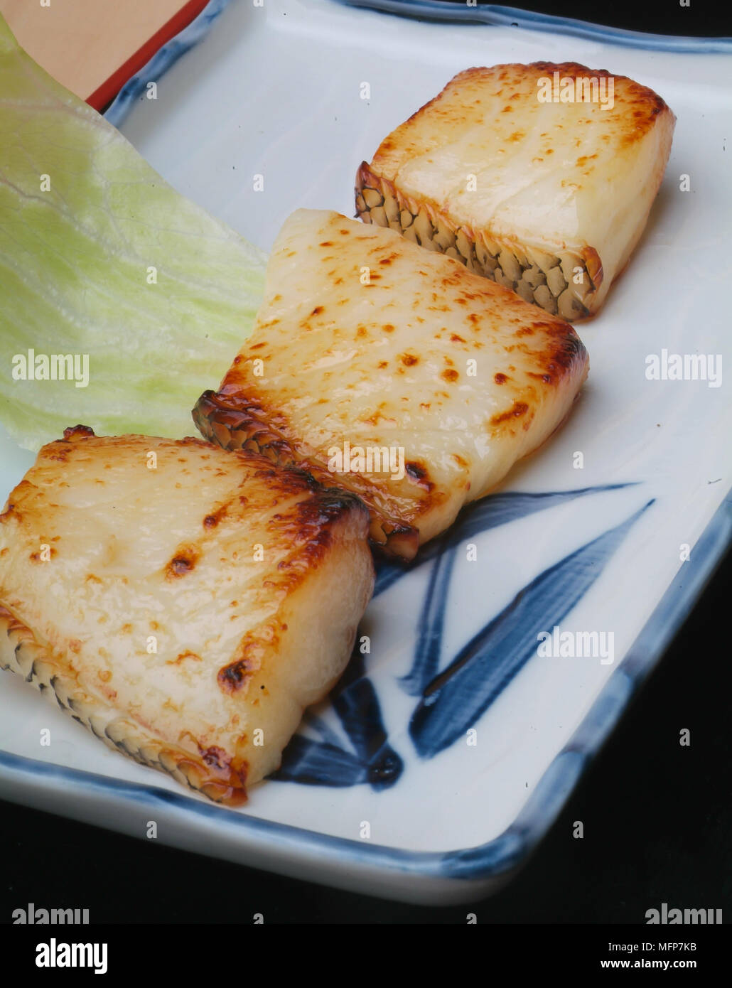 Fish with crisp skin hi-res stock photography and images - Alamy