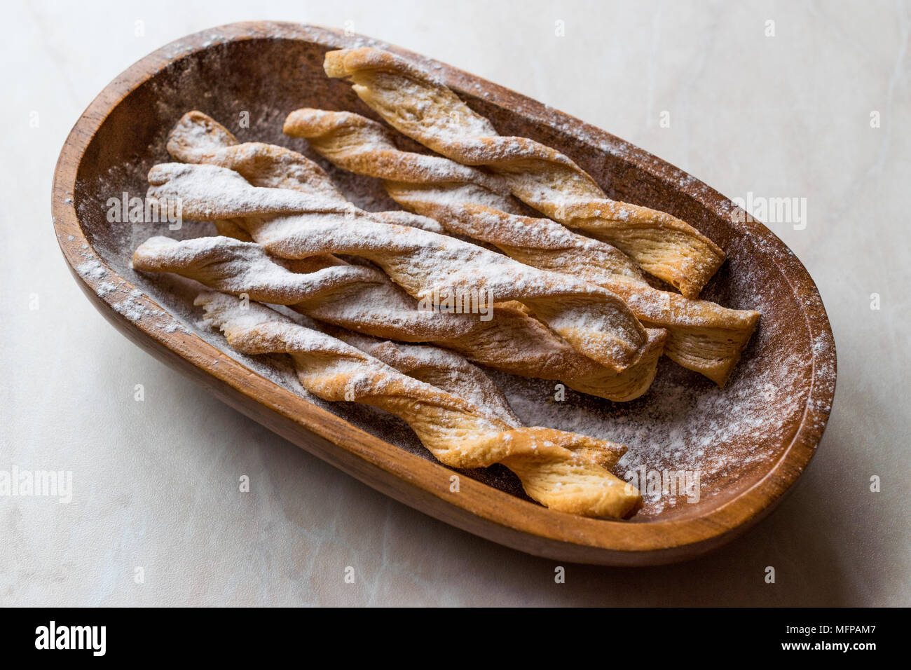 Chai Spiced Russian Twig Sweet Crackers with Powdered Sugar in Wooden ...