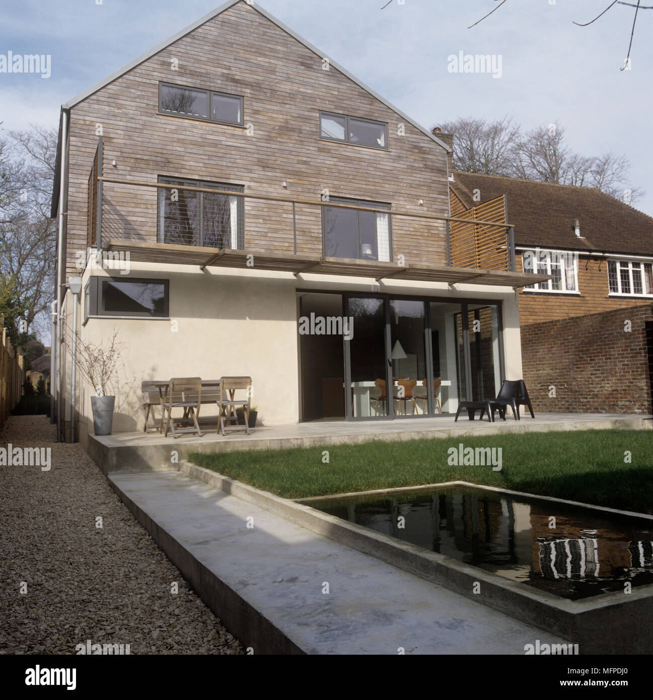 Exterior of a modern house and garden Stock Photo - Alamy