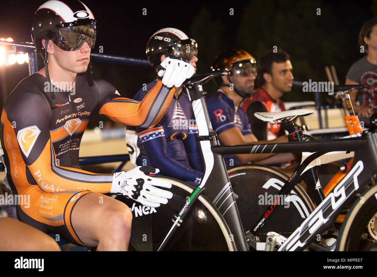 Waiting for racers hi-res stock photography and images - Alamy