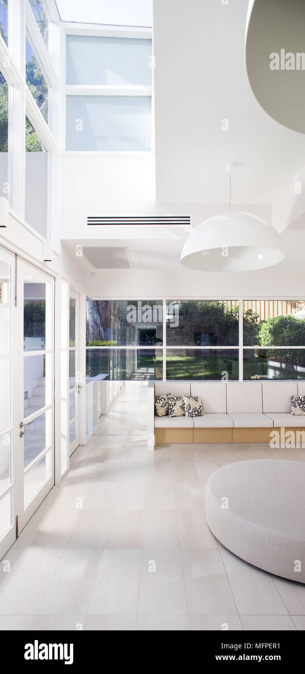 Built in seating hi-res stock photography and images - Alamy