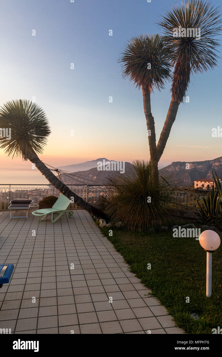Romantic sunset in the Gulf of Naples. Sorrento. Italy Stock Photo - Alamy