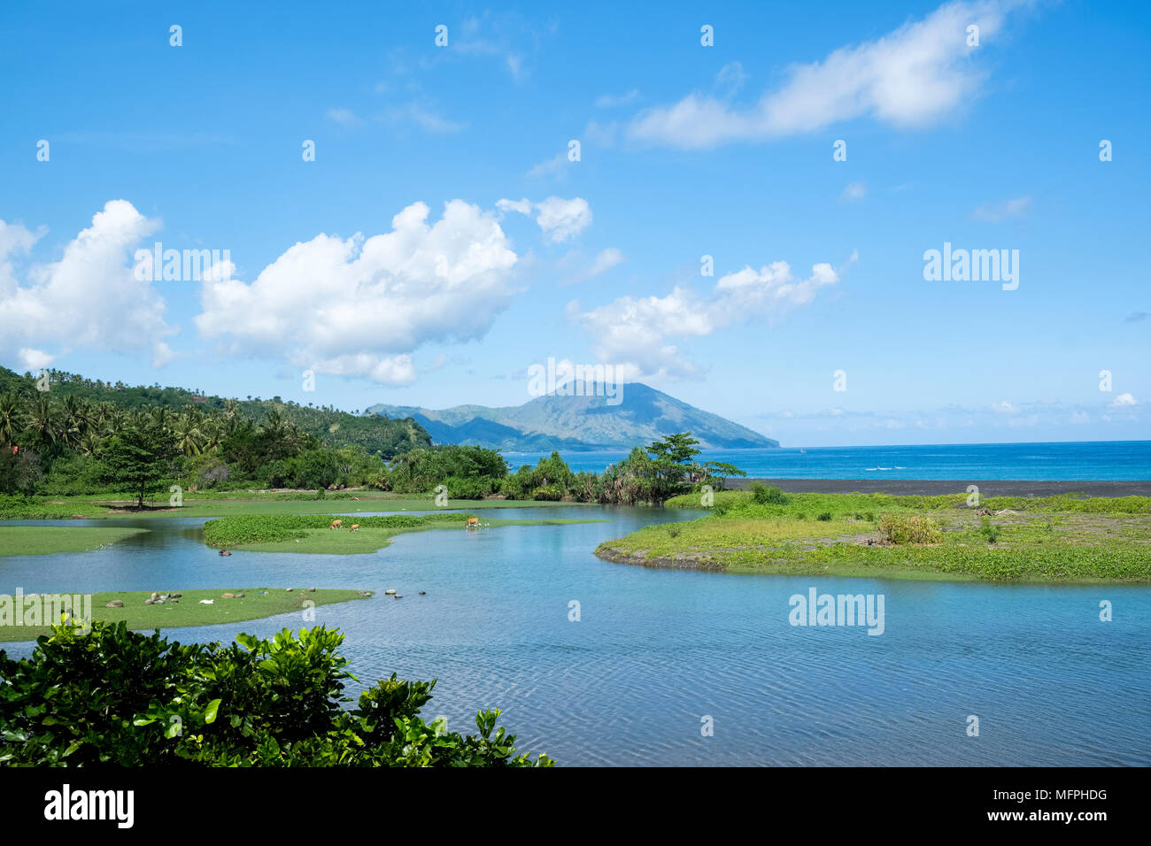 Iya Tourist High Resolution Stock Photography and Images - Alamy