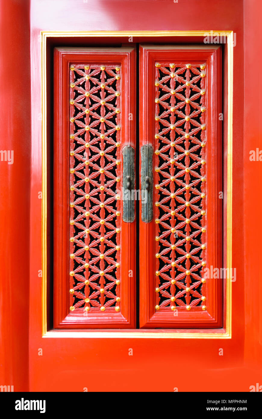 Beautiful old traditional red chinese windows background Stock Photo ...