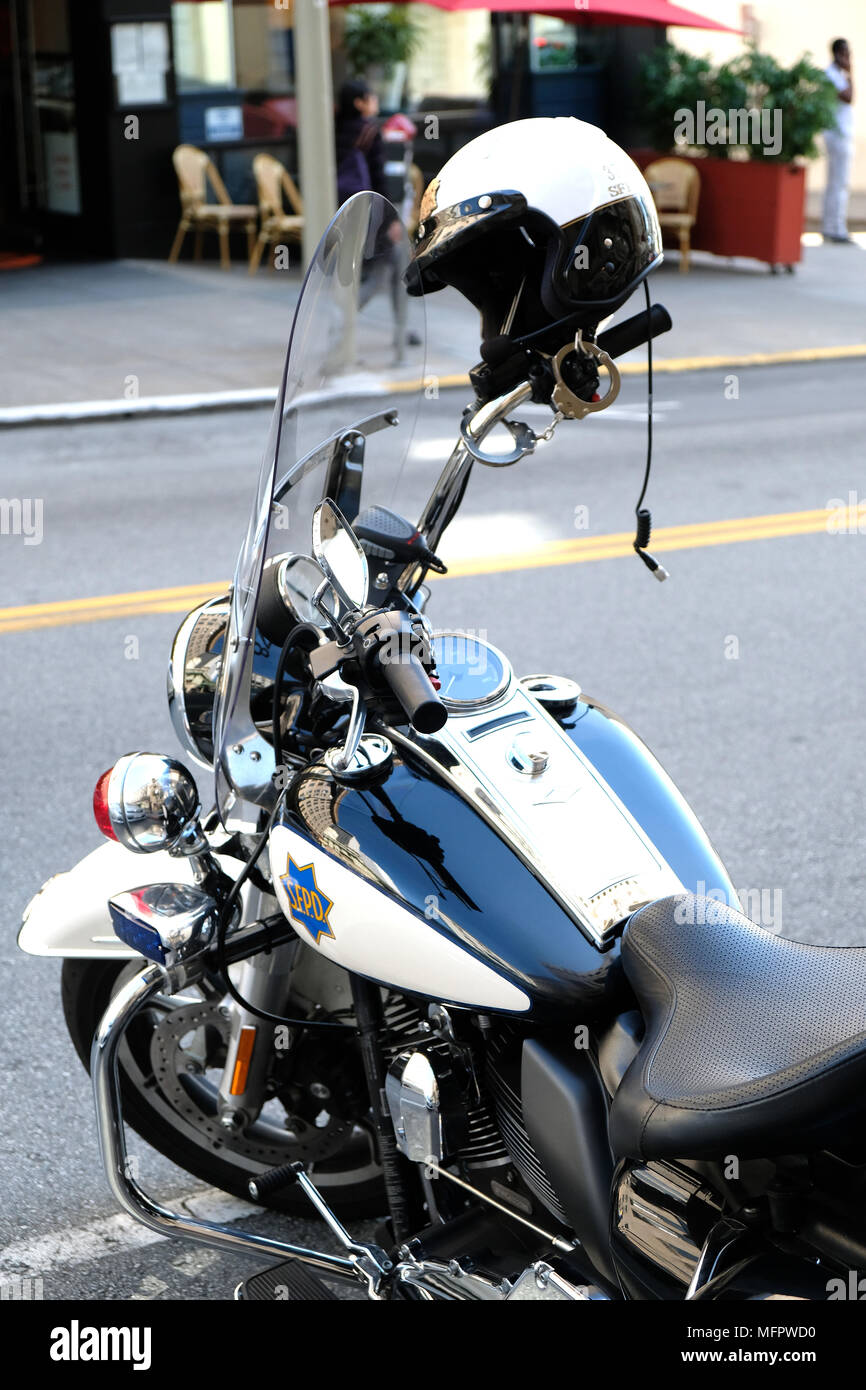 San francisco police motorcycle hi-res stock photography and images - Alamy