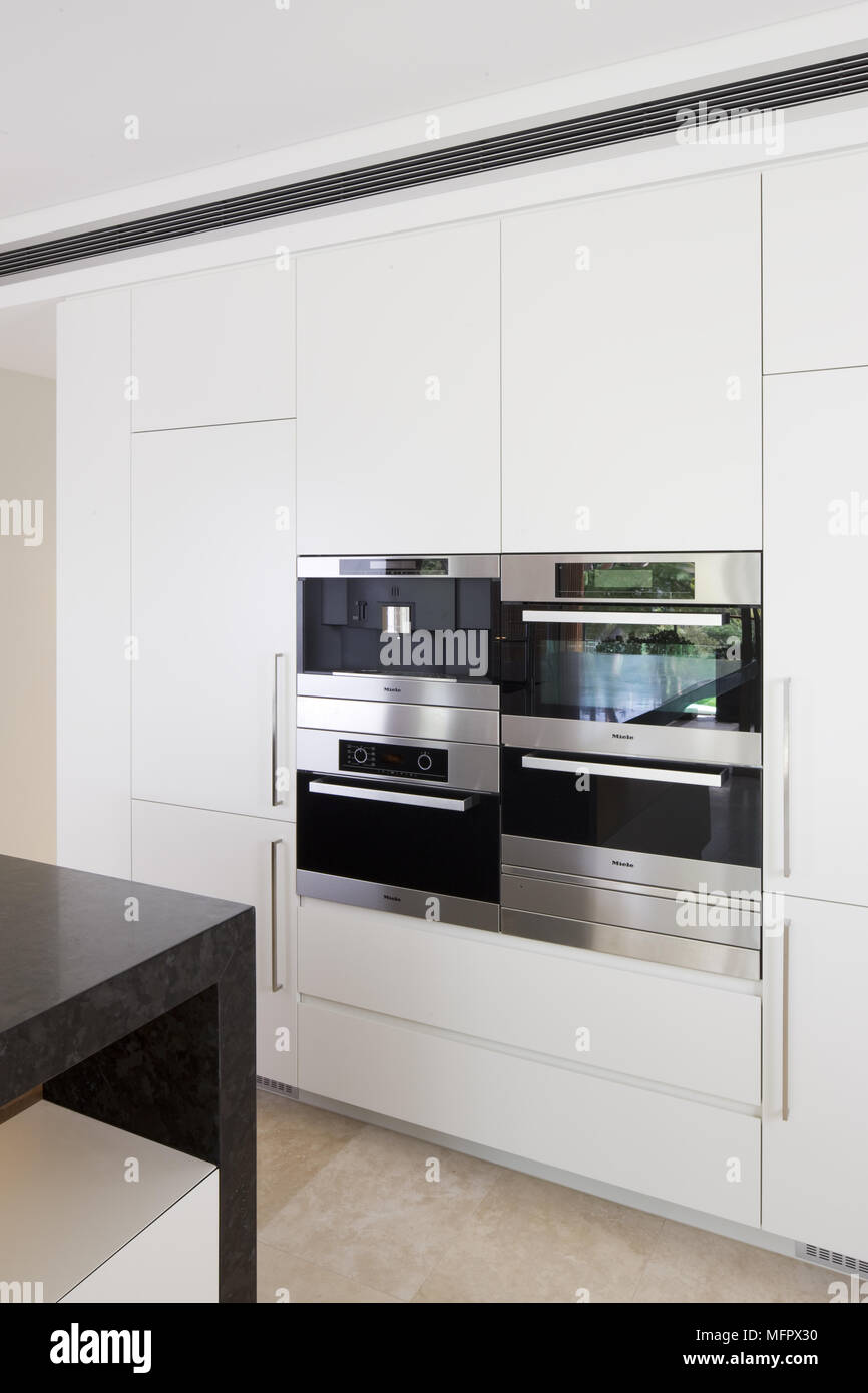 Integral oven hi-res stock photography and images - Alamy