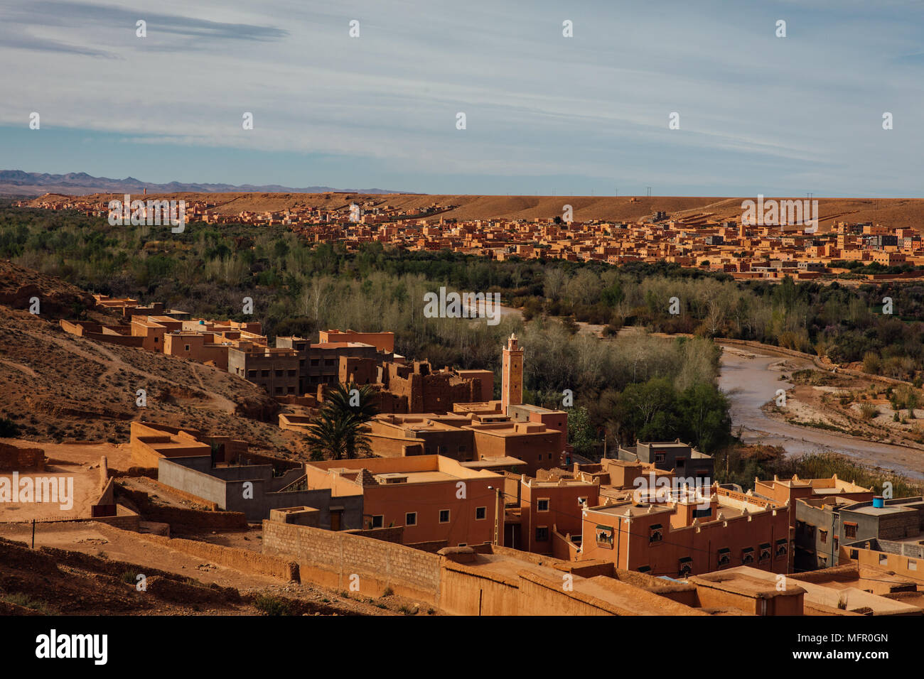 Sahara desert town hi-res stock photography and images - Alamy