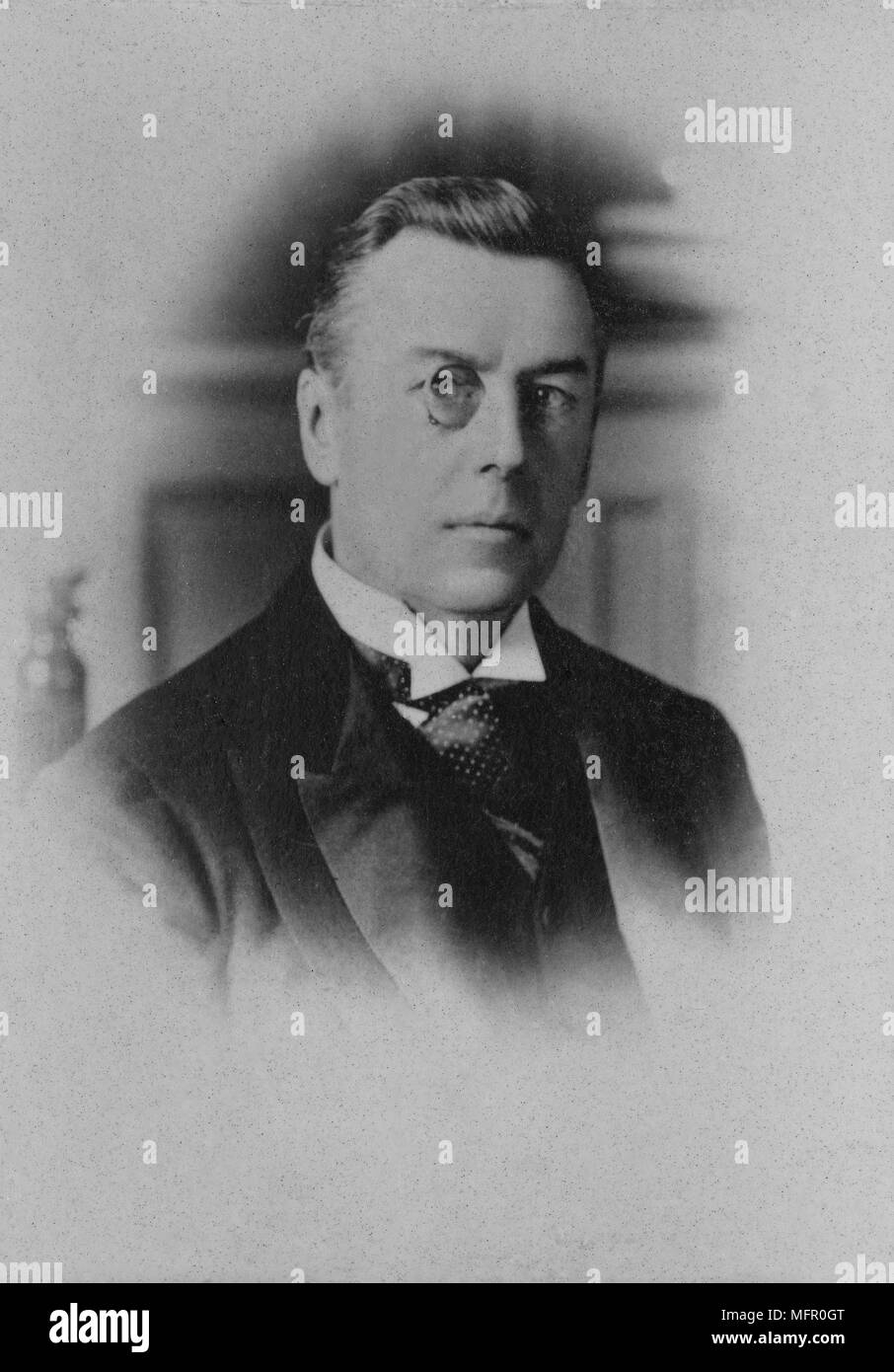 Lord chamberlain england hi-res stock photography and images - Alamy