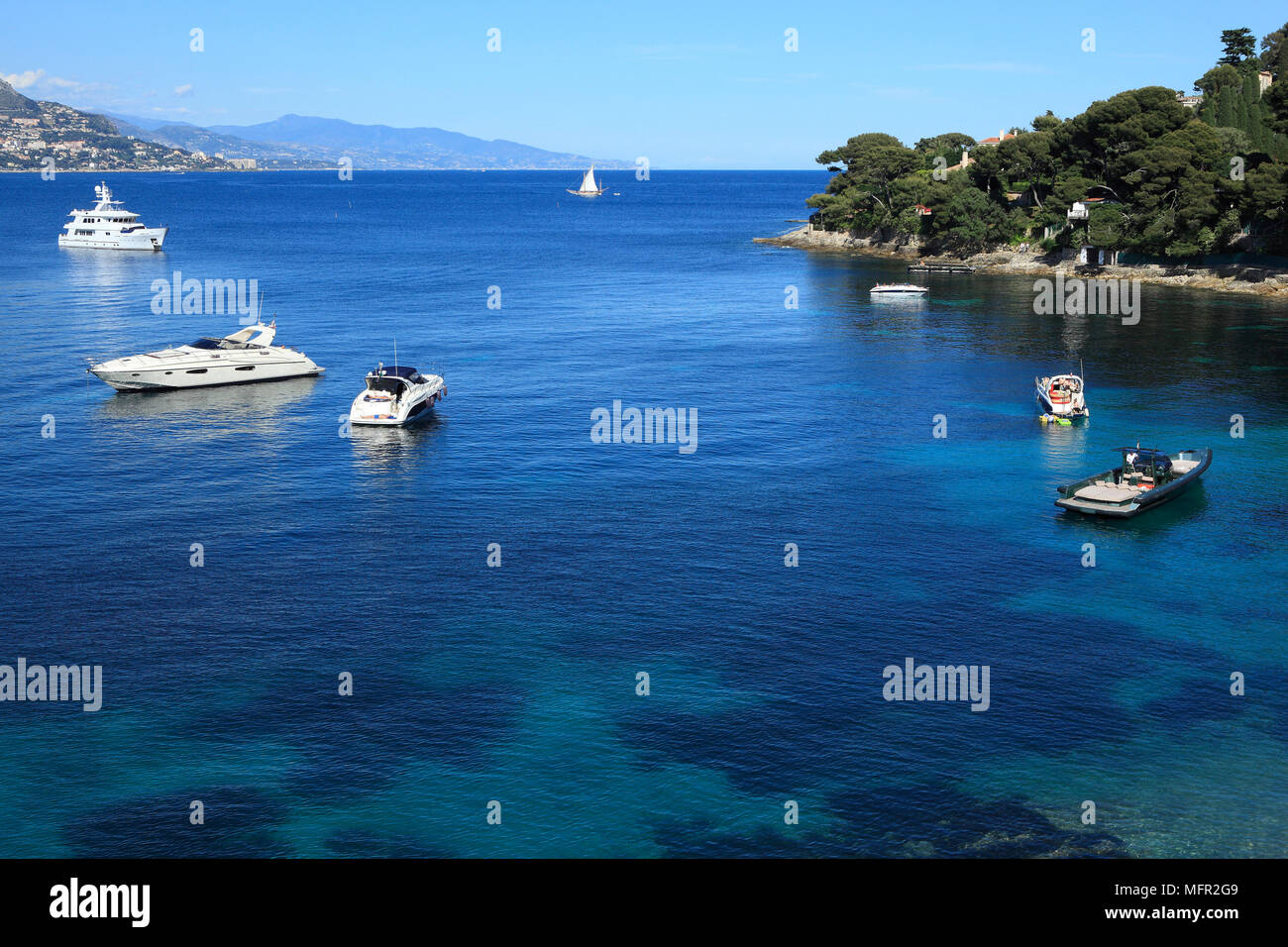Yachts on the French Riviera Stock Photo - Alamy