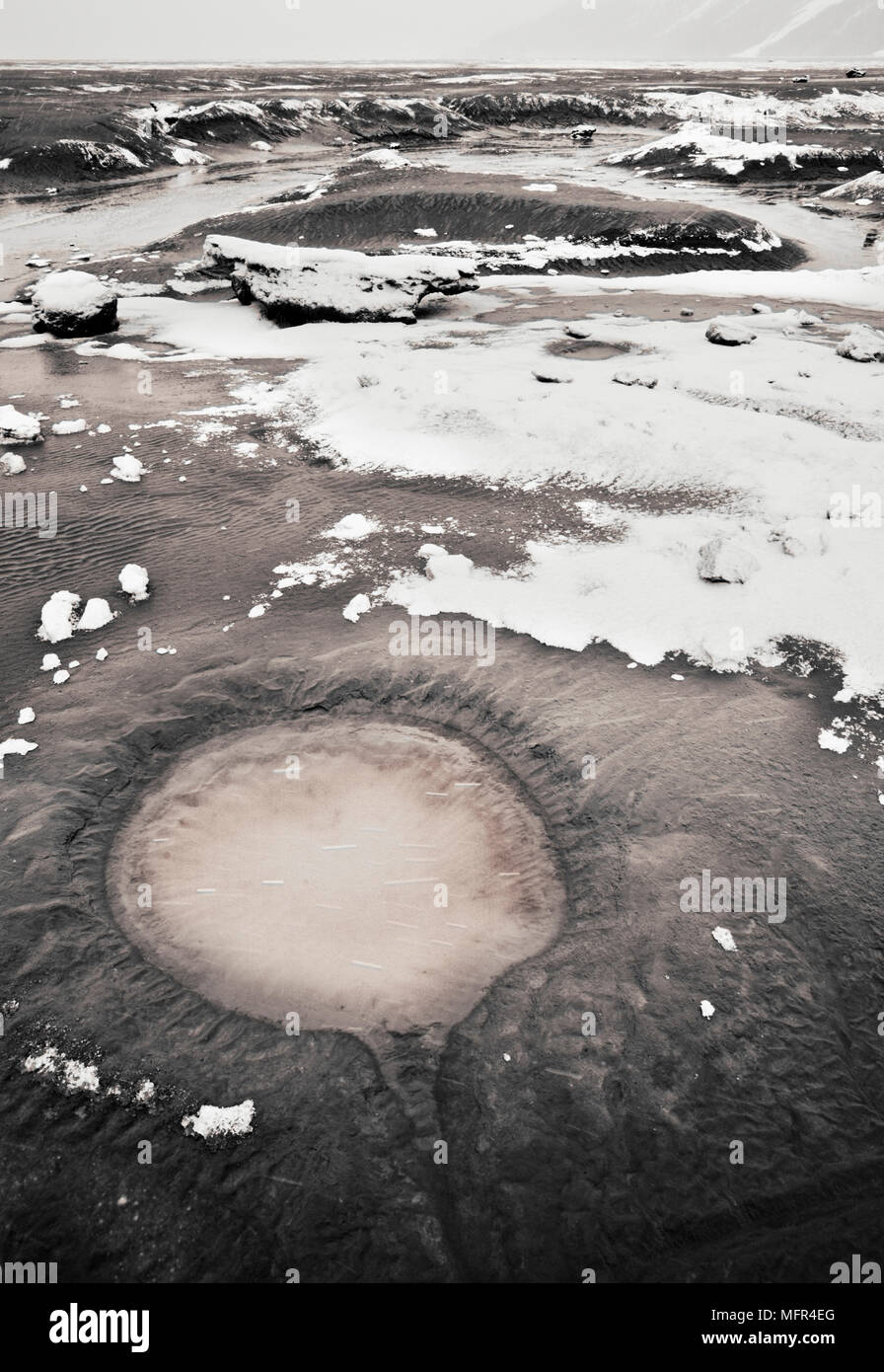 Frozen mud hi-res stock photography and images - Alamy