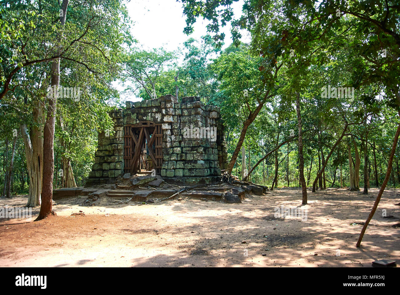Five shiva temples hi-res stock photography and images - Alamy