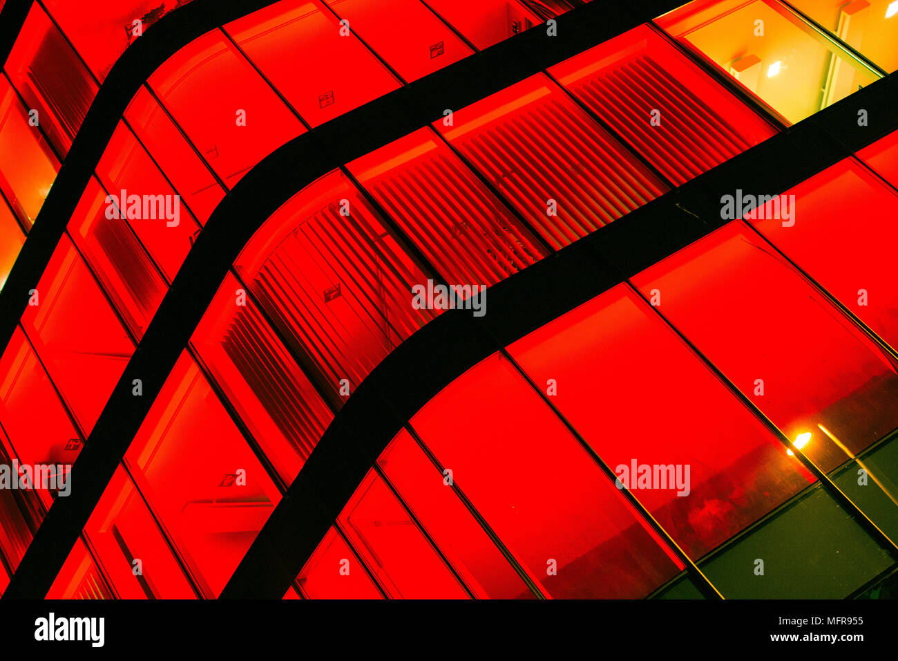 Commercial diagonal hi-res stock photography and images - Alamy