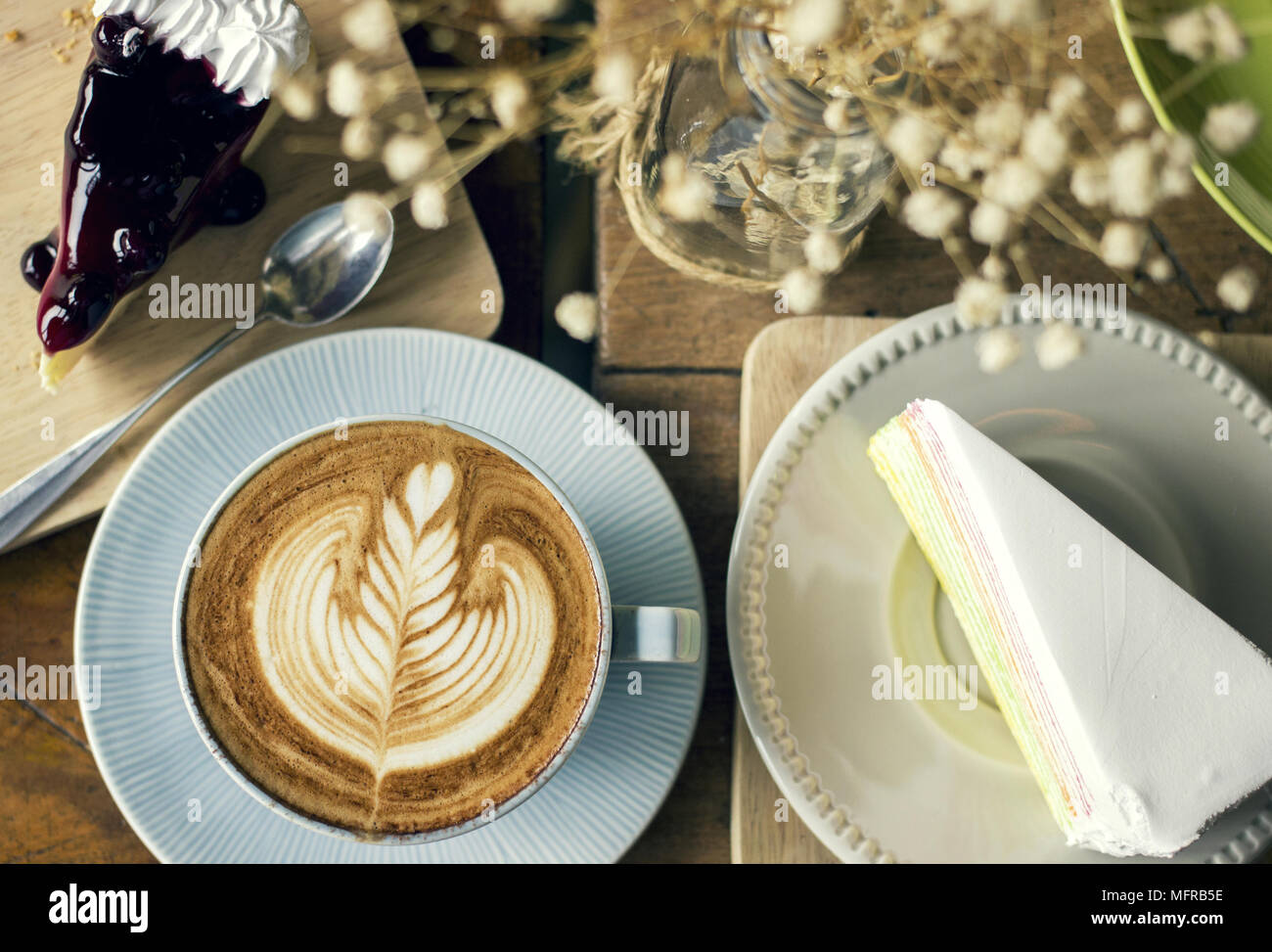 Coffee and desserts hi-res stock photography and images - Alamy