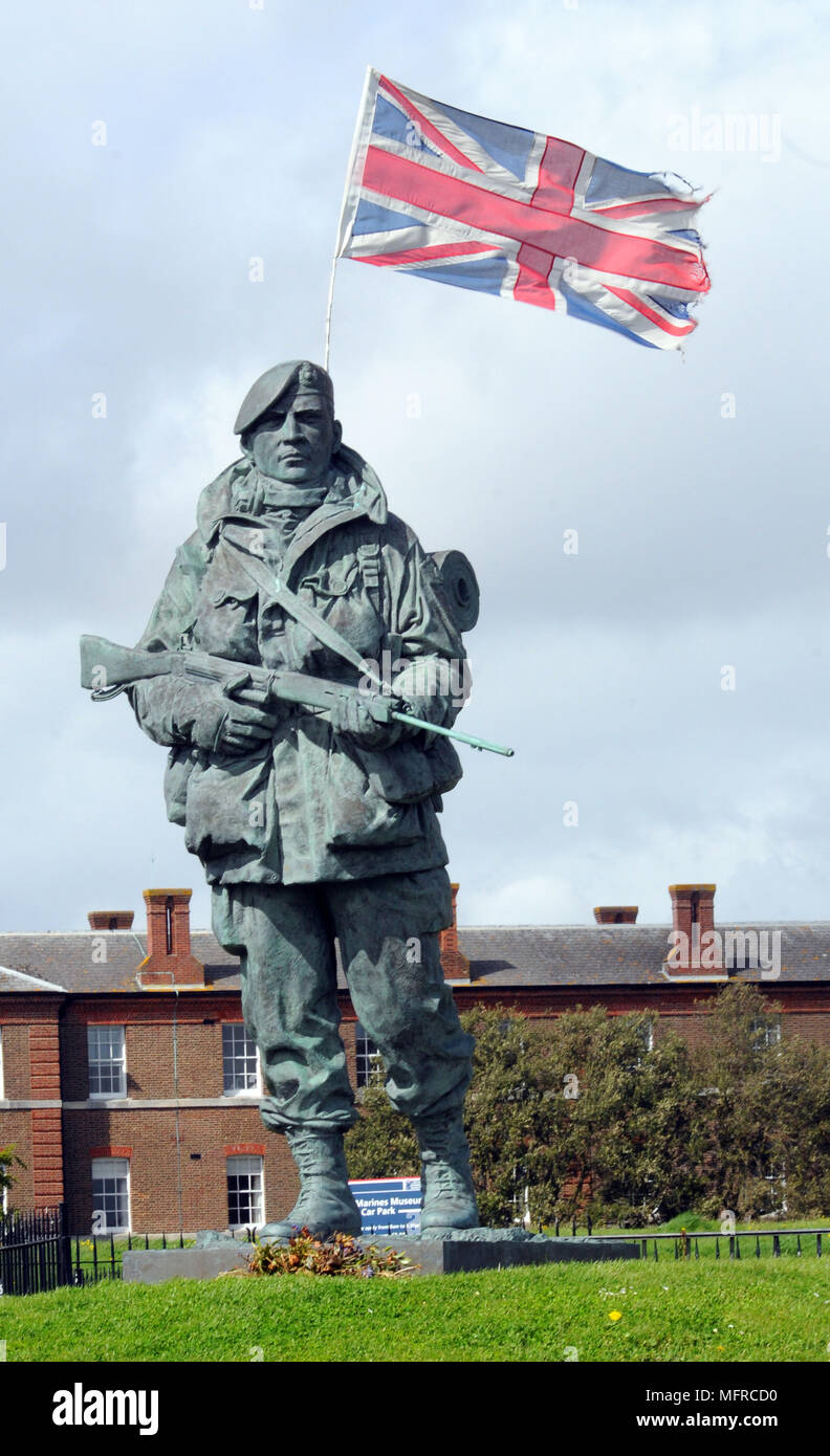 Yomping falklands hi-res stock photography and images - Alamy