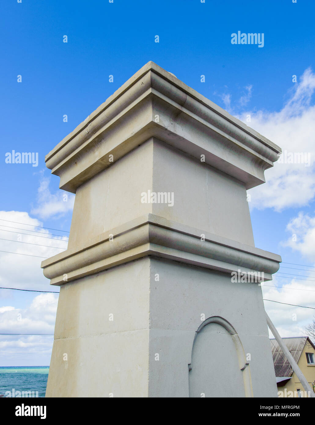 White decorative pillar Stock Photo - Alamy