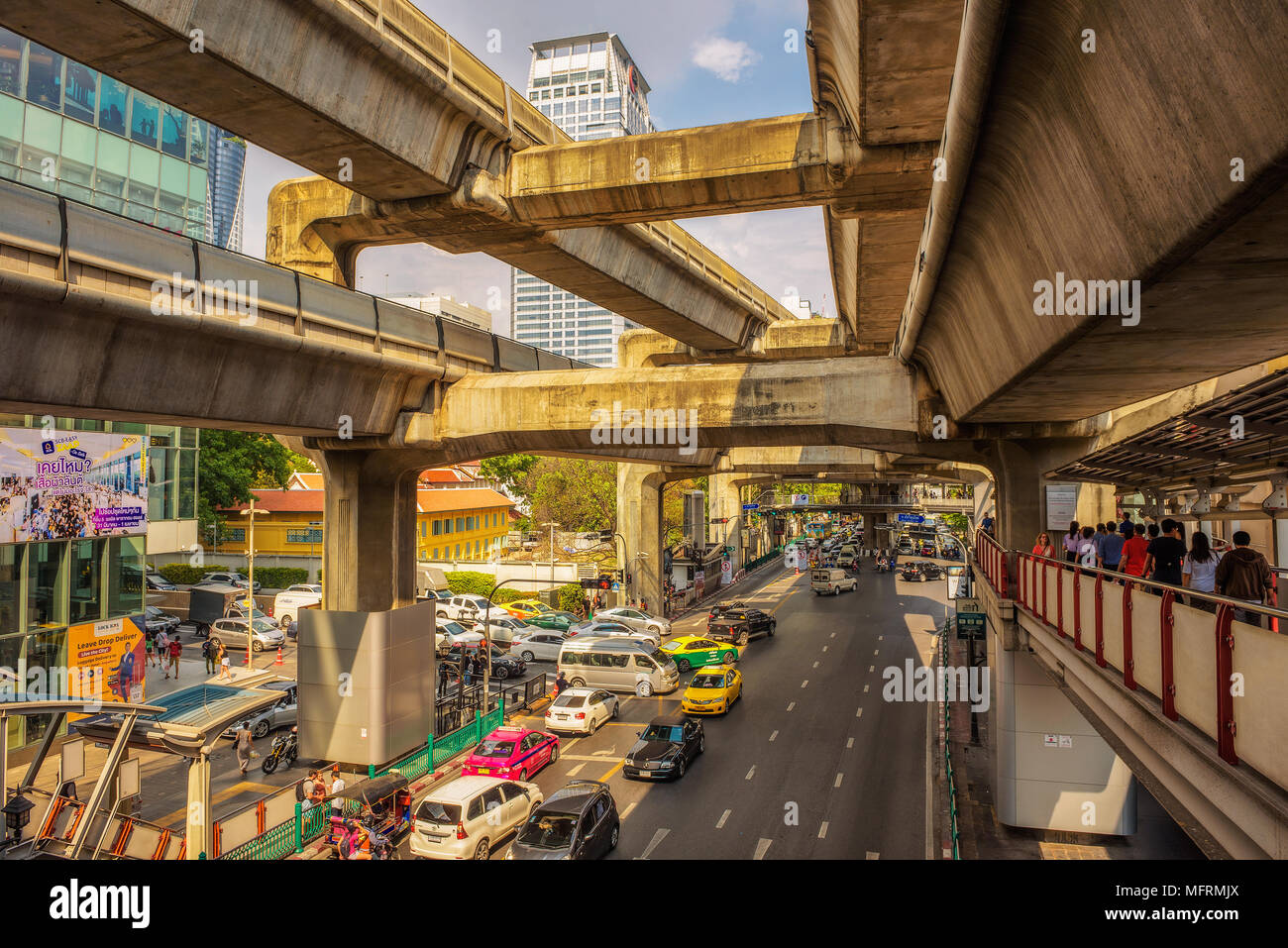 Traffic around Siam Skytrain Station in Bangkok Stock Photo - Alamy