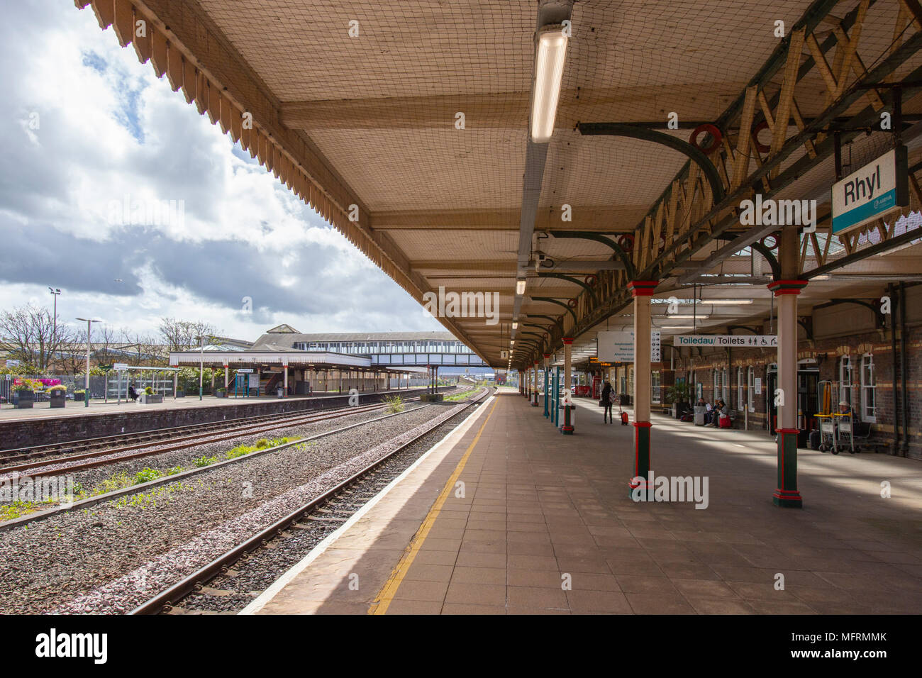 Rhyl train station hi-res stock photography and images - Alamy