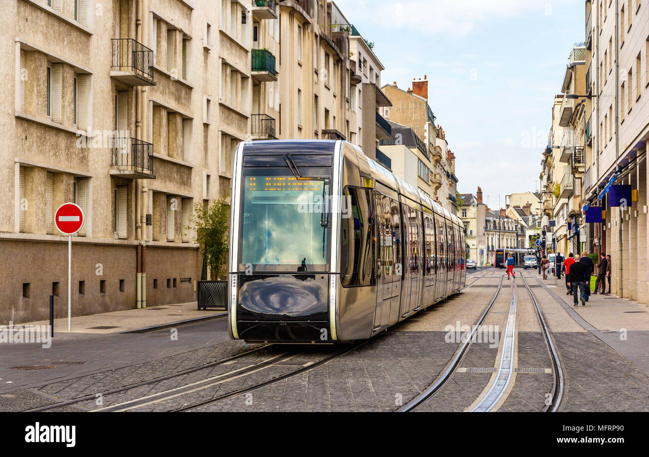 Wireless tram in the city centre of Tours - France Stock Photo - Alamy