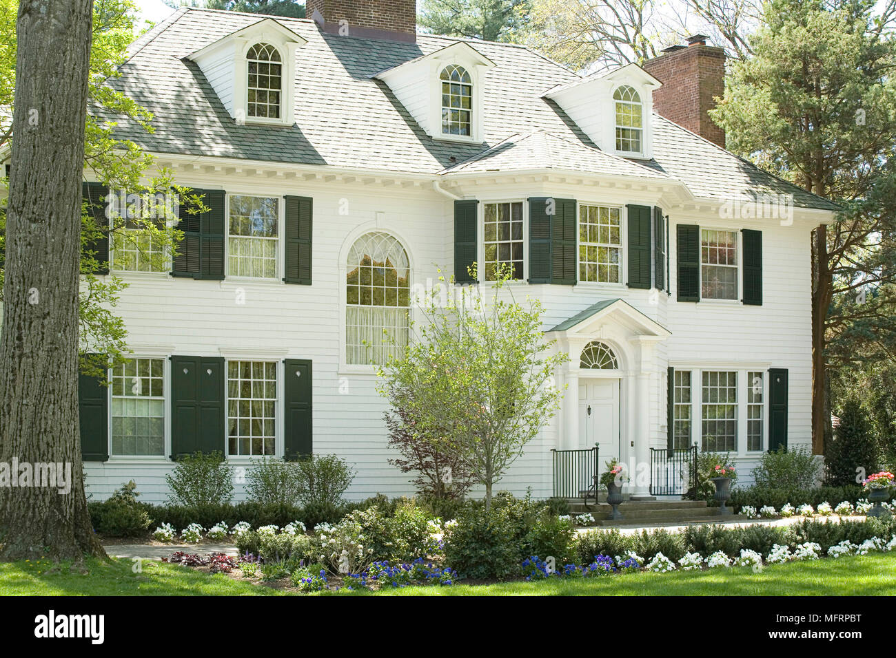 Colonial Style Clapboard House High Resolution Stock Photography and ...