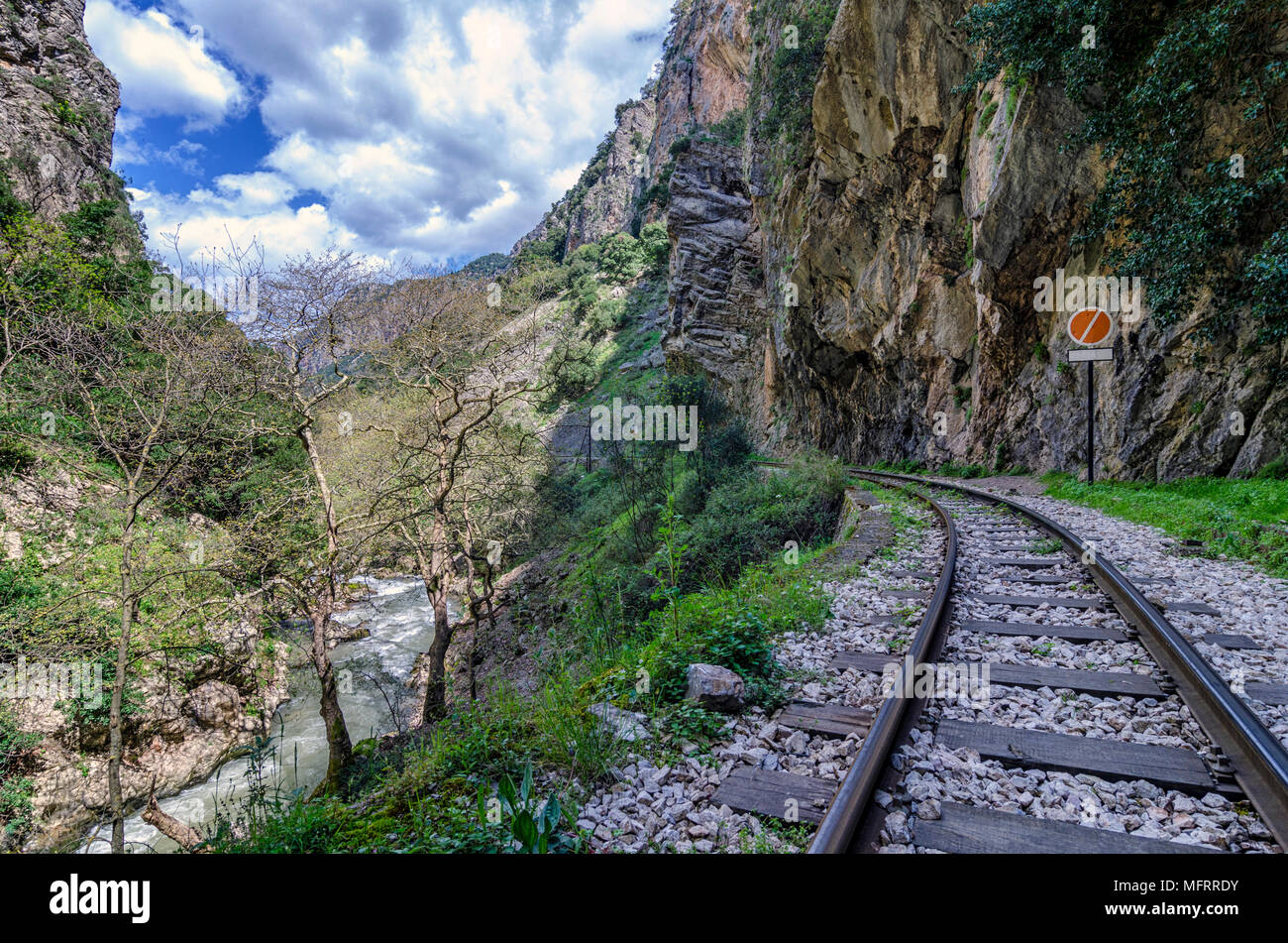 Diakopto kalavryta railway, greece hi-res stock photography and images ...