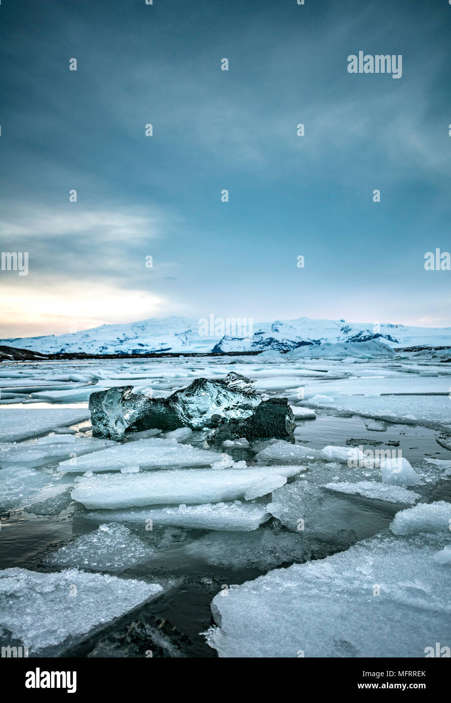 Ice floes and icebergs, glacier lagoon Jökulsárlón, glacial lake ...