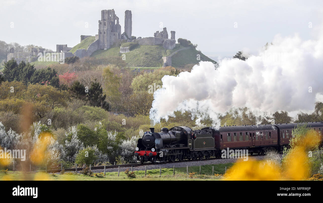 A 1920s Southern Railway 'U' class steam locomotive No. 31806, known as ...