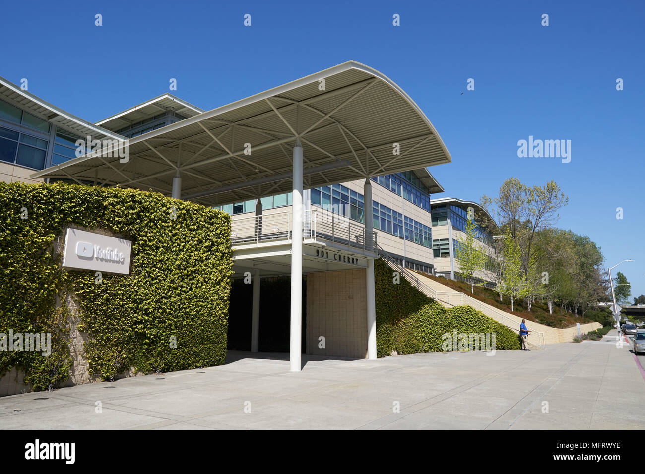 Youtube Offices in San Bruno Stock Photo - Alamy