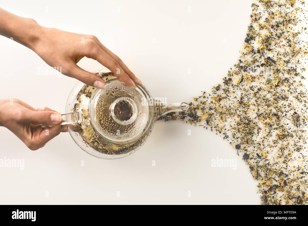 Pouring herbal tea hi-res stock photography and images - Alamy