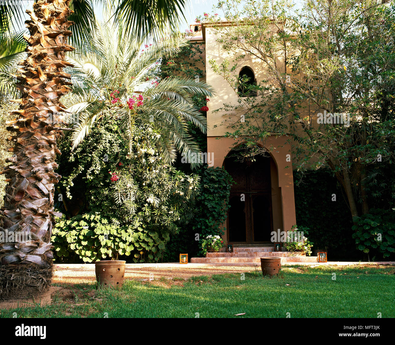 Moorish architectural details hi-res stock photography and images - Alamy