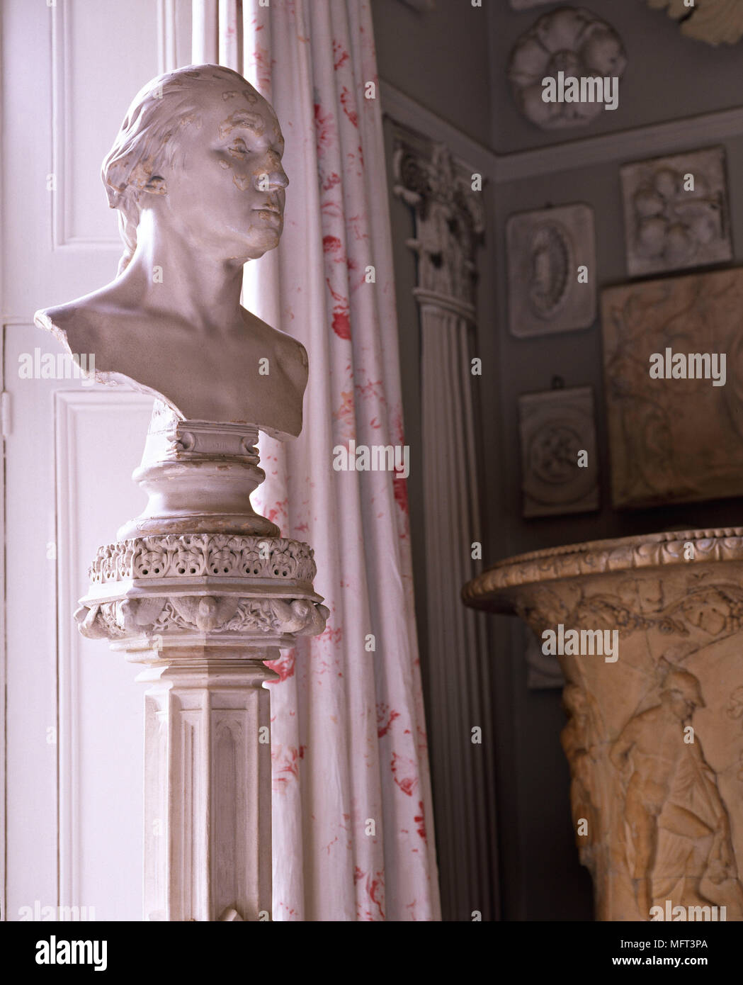 Bust on plinth interiors detail art display stone plaster marble Stock ...