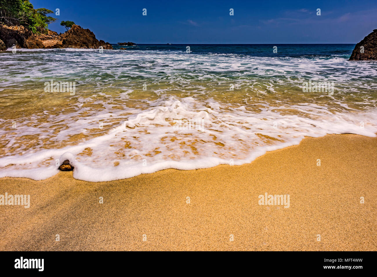 Beautiful scenery of indonesian beach hi-res stock photography and ...