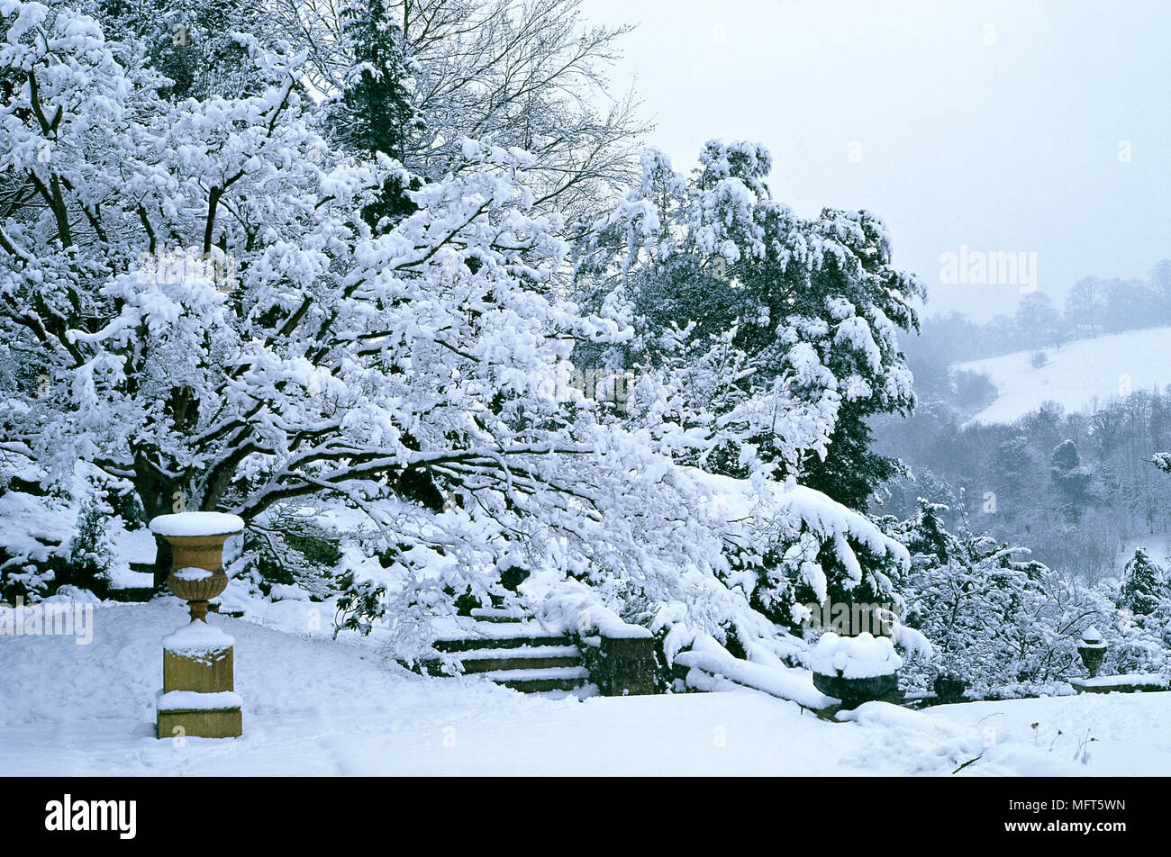 Crowe hall hi-res stock photography and images - Alamy