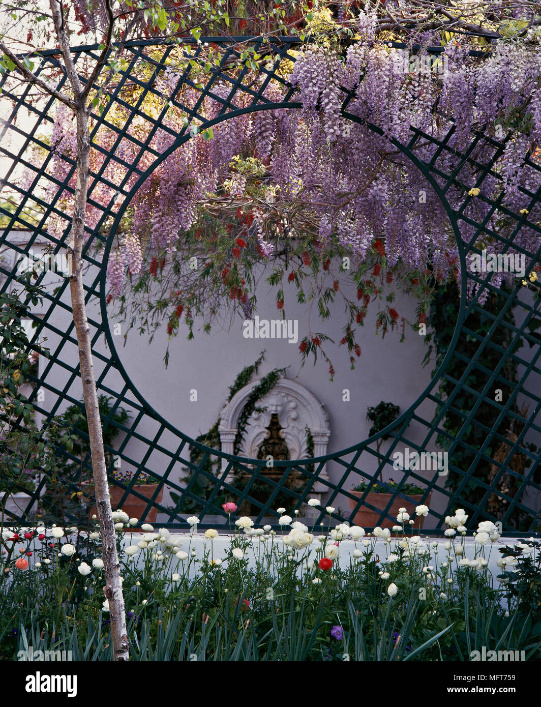 Arch Trellis Garden Wall Mural Titan Half Arch | Gardener's Supply