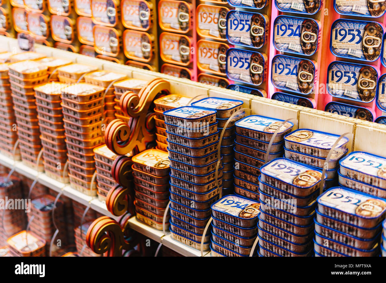Portuguese sardines tin hi-res stock photography and images - Alamy
