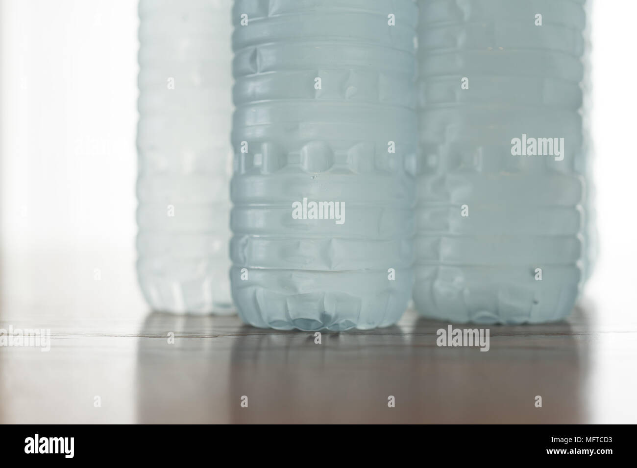 Frozen bottled water hi-res stock photography and images - Alamy