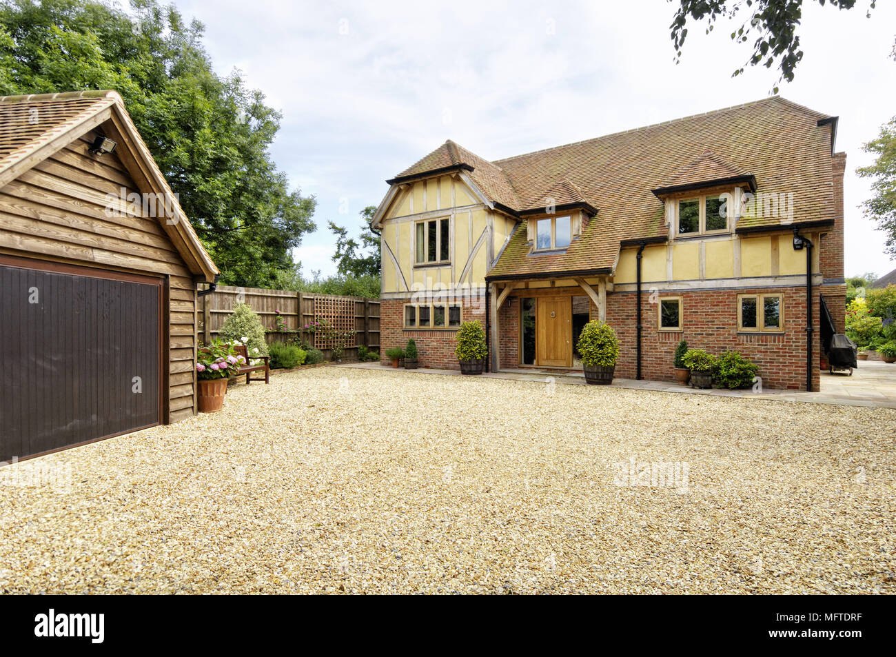 Basing house hi-res stock photography and images - Alamy