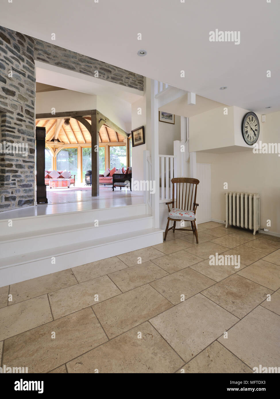 Modern country hi-res stock photography and images - Alamy