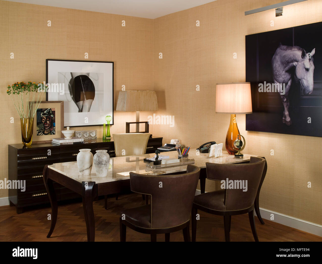 Traditional style study room Stock Photo - Alamy