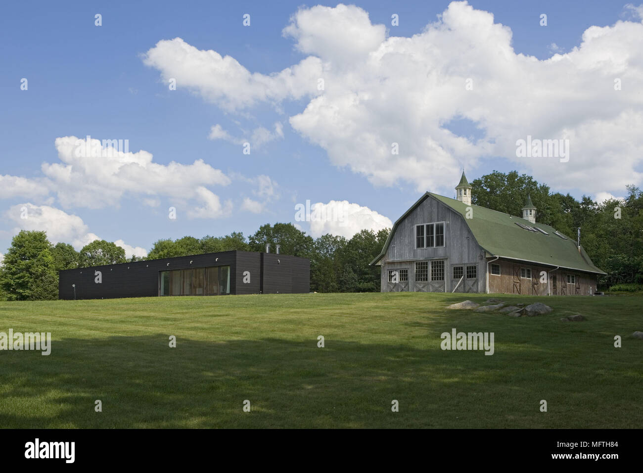 Exterior of timber country style house Stock Photo - Alamy