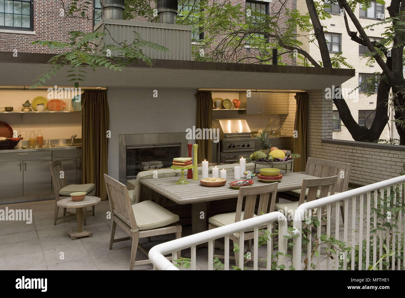 Heating and cooking facilities hi-res stock photography and images - Alamy